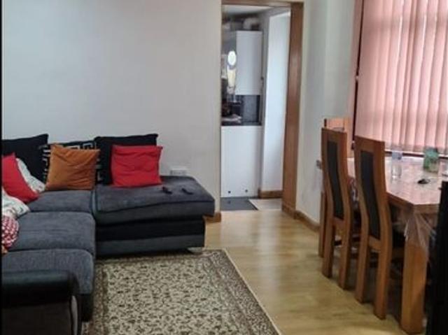 3 Bed Terraced House, Redclyffe Road, E6
