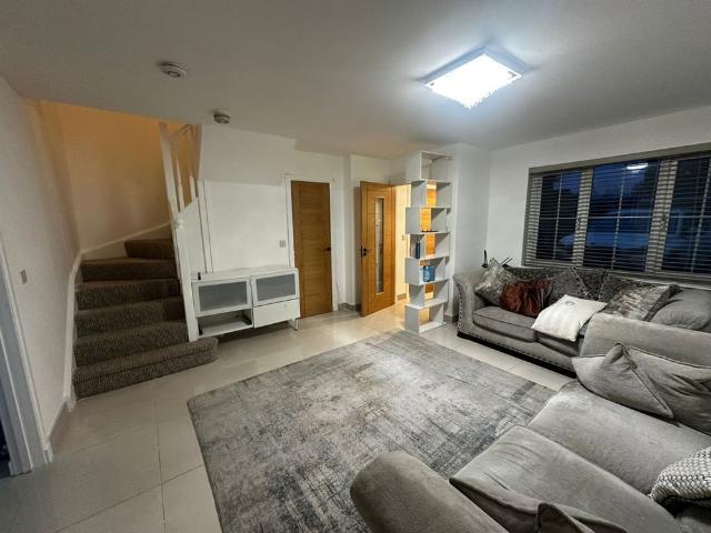 3 Bed Terraced House, Rigby Crescent, G32