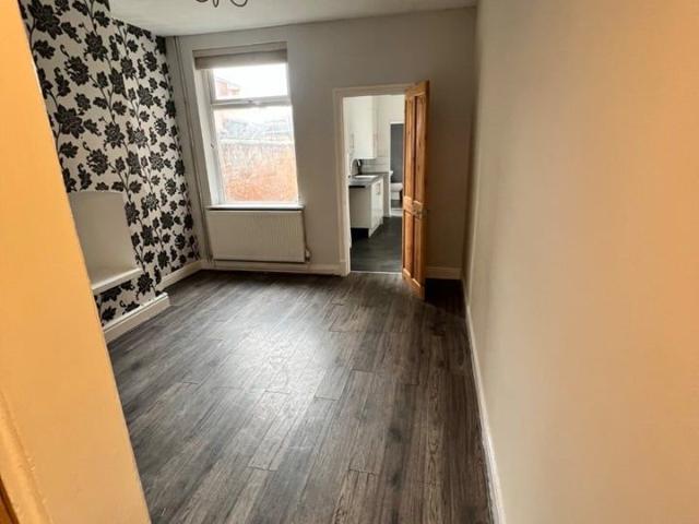 3 Bed Terraced House, Rowan Street, LE3