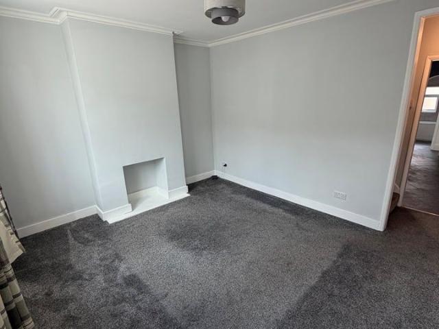 3 Bed Terraced House, Selby Road, E13