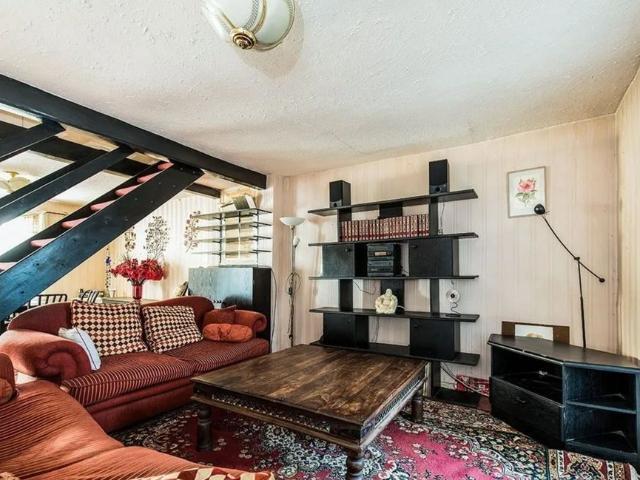 3 Bed Terraced House, Station Road, TW3