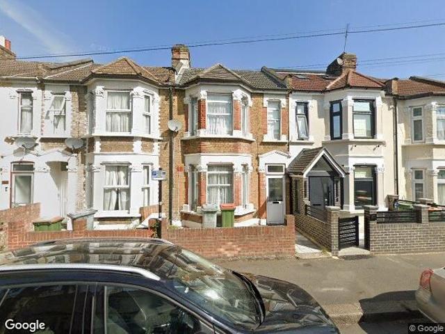 3 Bed Terraced House, Strone Road, E12