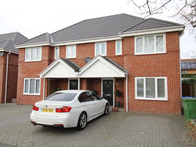 3 bed terraced in fareham