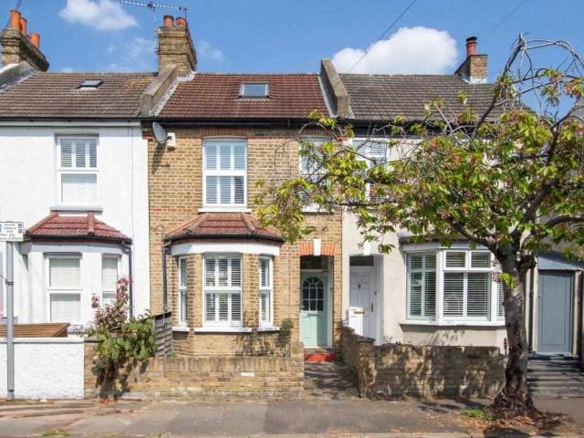 3 Bed, Terraced, Raglan Road, Bromley, BR2 [INVESTMENT PROPERTY]