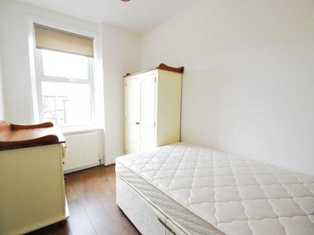 3 Bed Amble Grove, Sandyford