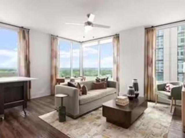 3 Bed Apart in Atlanta, GA, Garden Hills 3 Bedroom 2 Bath