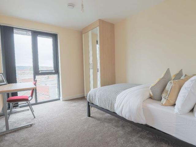 3 bed Apartment 44 Ecco