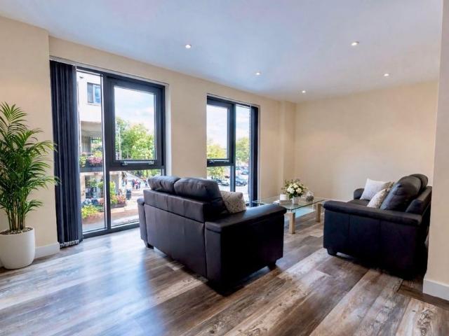 3 bed Apartment Ecco