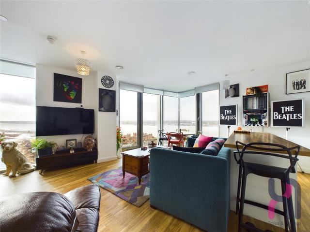 3 bed apartment to let in Liverpool