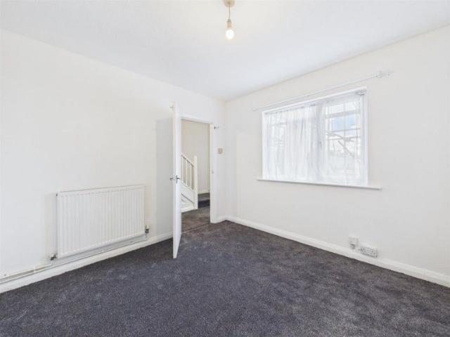 3 BED Apartment To rent