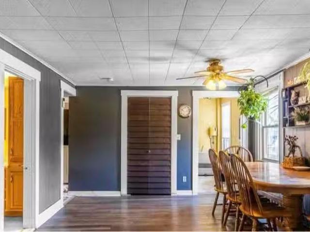 3 Bed Apt. Available 10/20 in Vassalborro, ME 342 Main St #1