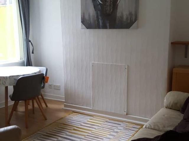 3 Bed. Bills incuded. 10 mins from UoL