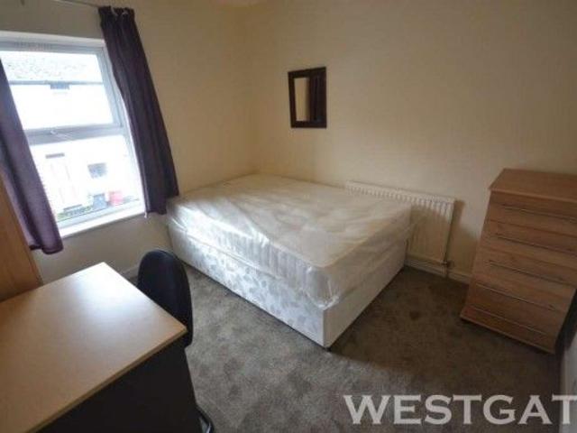 3 Bed Blenheim Gardens, Reading