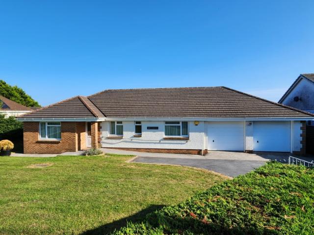 3 bed Bungalow To Let