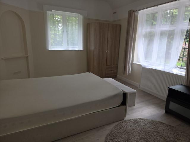 3 bed Cottage To Let