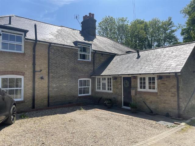 3 bed Detached to rent in Bekesbourne Hill Kent, CT4, from Finn's Canterbury. 34389