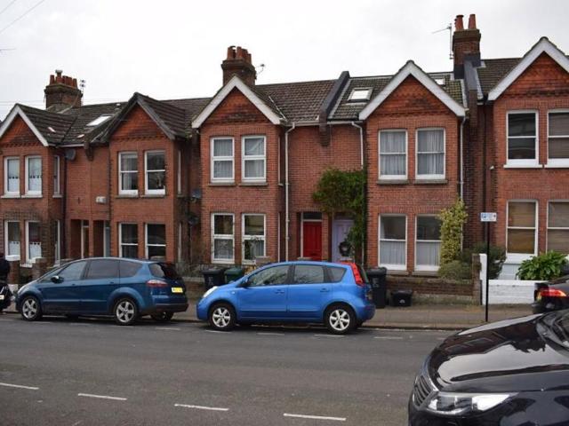 3 bed Detached to rent in Brighton And Hove East Sussex, BN1, from Property Plus Lettings Hove. 34225