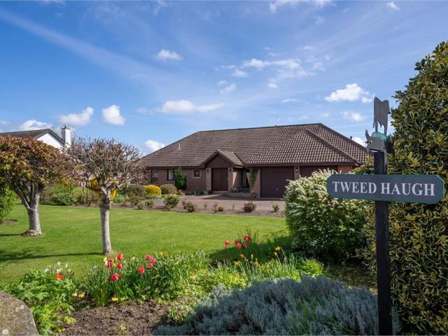 3 bed detached bungalow for rent in Coldstream