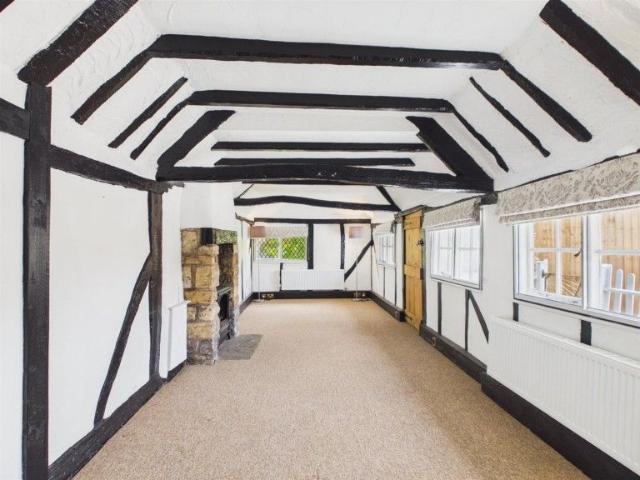 3 BED Detached house To rent