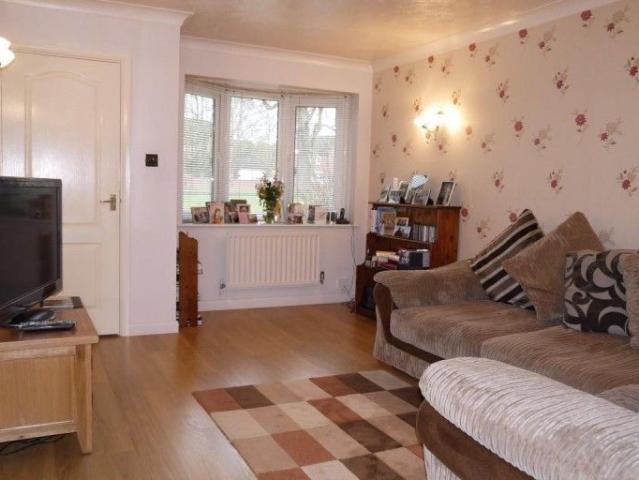3 BED Detached house To rent