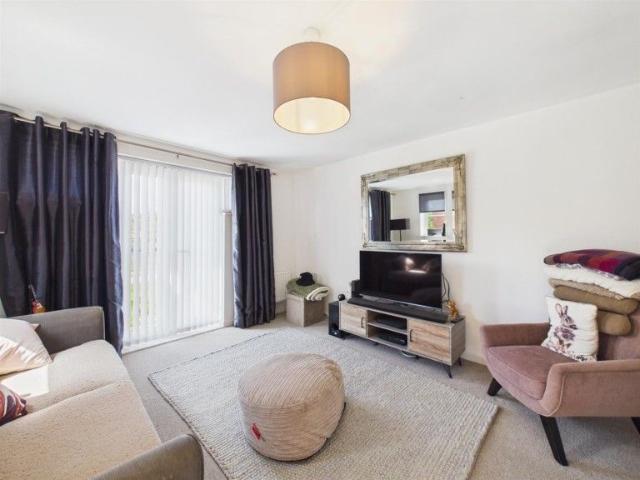 3 BED Detached house To rent