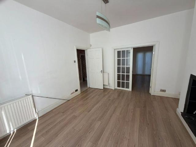 3 Bed Detached House, Firdale Road, L9