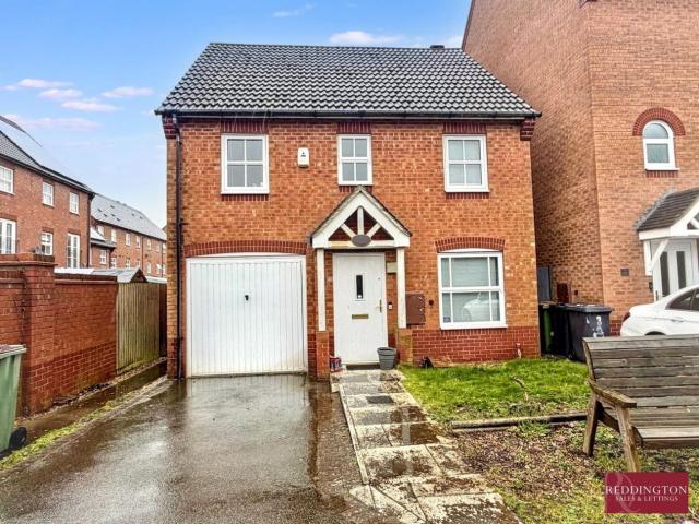 3 Bed Detached house For Rent