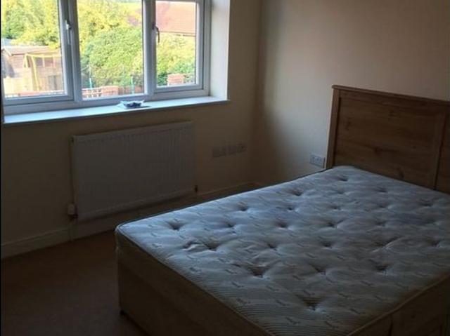 3 Bed Detached House, Hussain Close, HA1