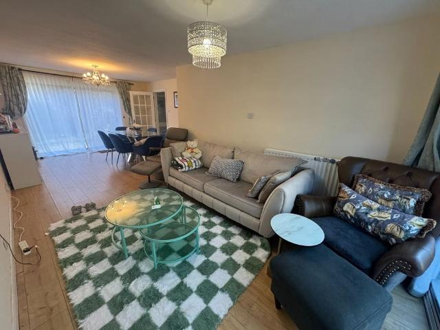 3 Bed Detached House, Swenson Avenue, NG7