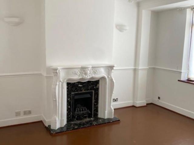 3 Bed Detached House, Stokes Road, E6