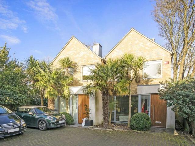 3 bed Semi Detached to rent in Hornsey Haringey, N8, from Hamptons Sales Muswell Hill. 34177