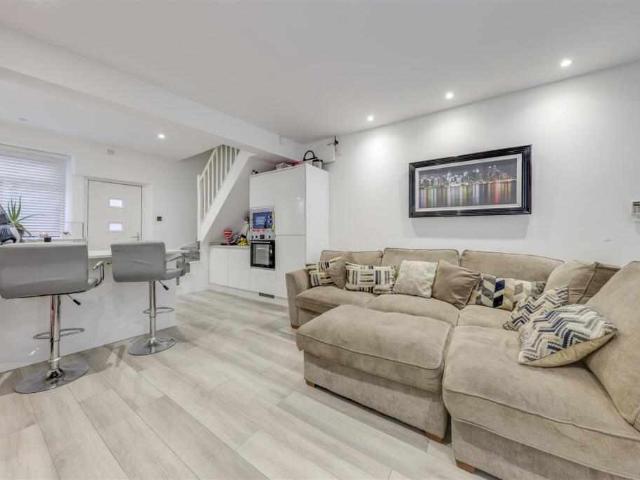3 Bed, End of Terrace, Birch Street, Bacup, OL13 [INVESTMENT PROPERTY]