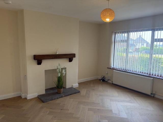 3 bed end of terrace house to rent in College Green, Hereford, Herefordshire