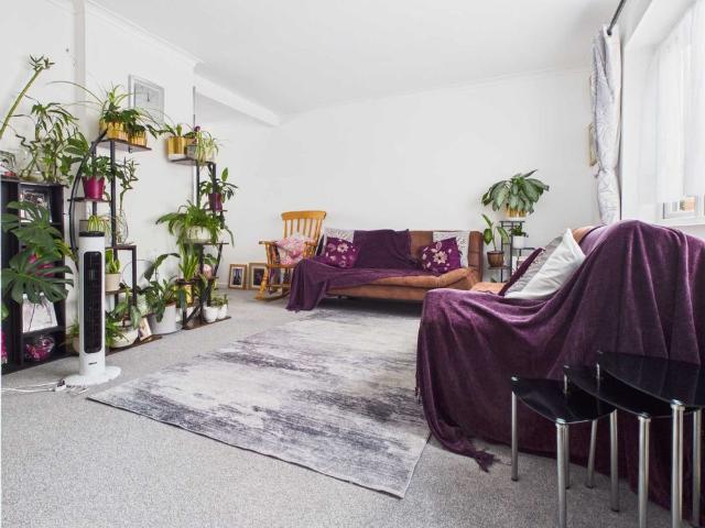 3 bed end of terrace house to rent in Turves Green, Birmingham, B31