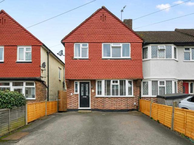 3 Bed, End of Terrace, Pembury Avenue, Worcester Park, KT4 [INVESTMENT PROPERTY]