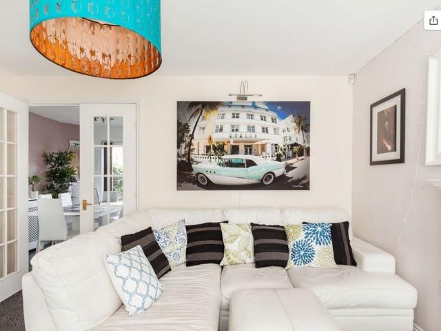 3 Bed End Terrace, Tavistock Close, LS12