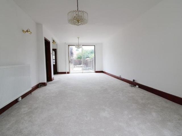 3 Bed End Terrace, Allesley Old Road, CV5