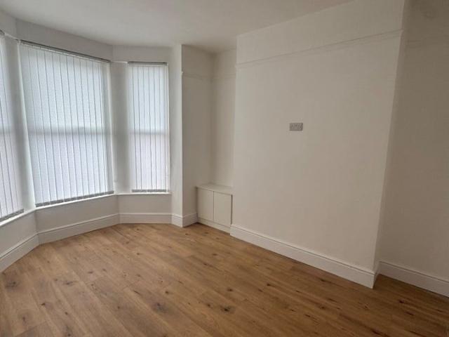 3 Bed End Terrace, Cowper Road, L13