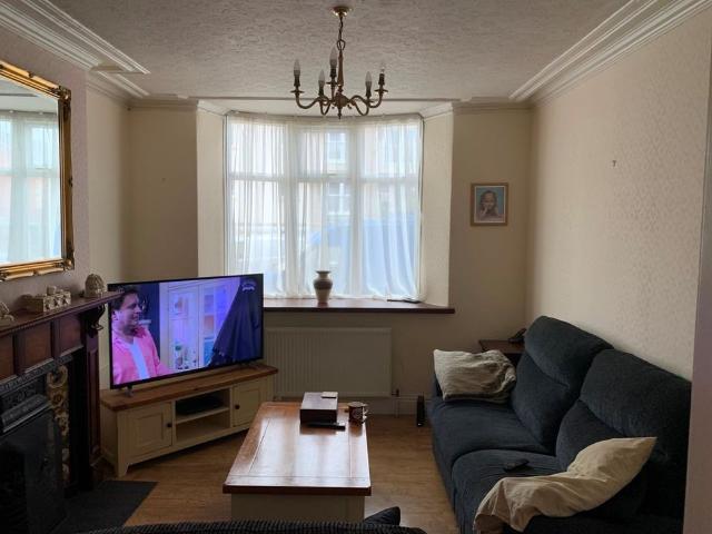 3 Bed End Terrace, Fitzalan Road, S13