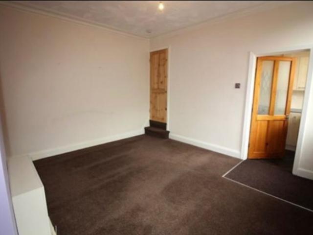 3 Bed End Terrace, Hereford Street, LS12