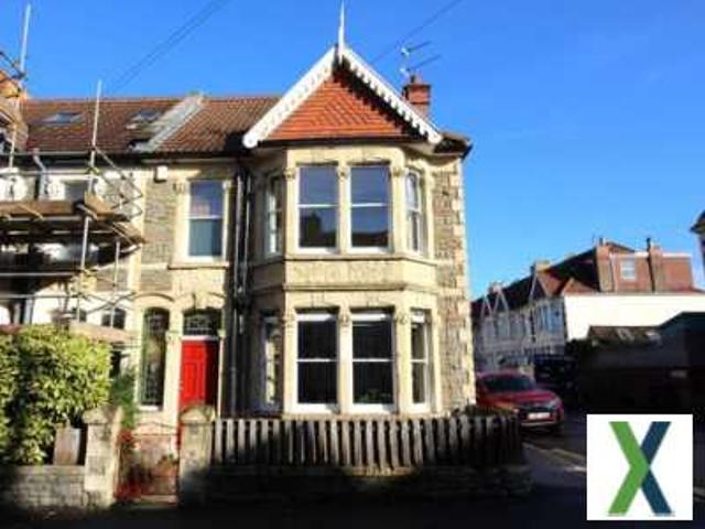 3 bed end terrace house for sale