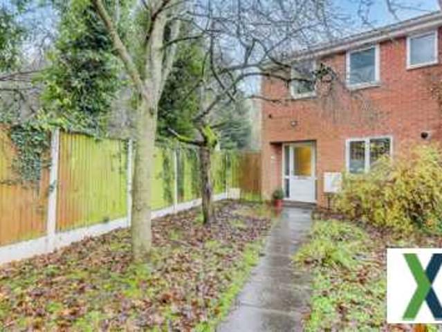 3 bed end terrace house for sale