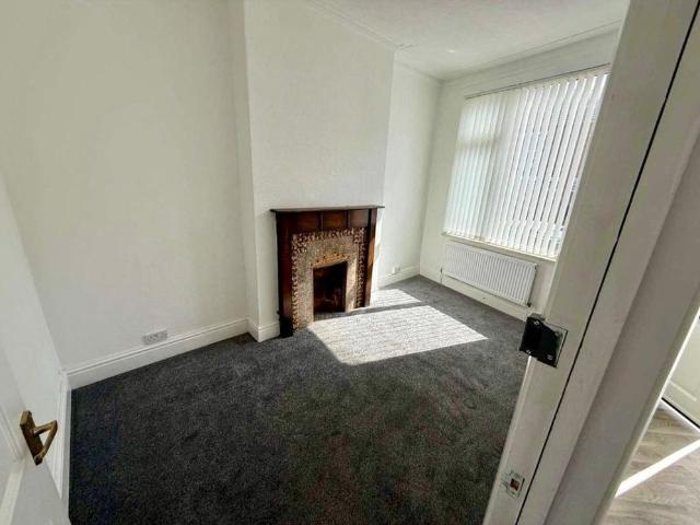 3 Bed End Terrace, Melbourne Road, CV5