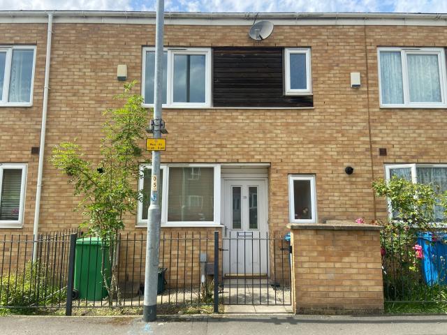 3 Bed End Terraced Devonshire Street South Manchester M13 Mustafa & Co Property Management