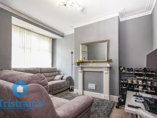 3 bed End Terraced House for Rent