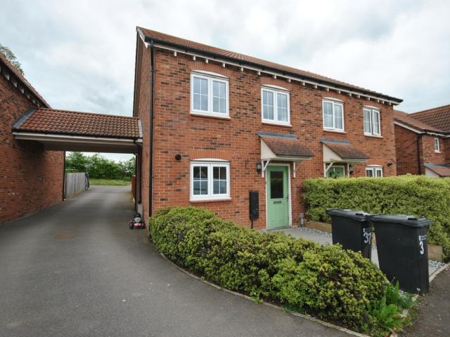 3 bed End Terraced House to Let