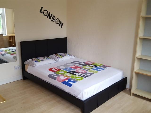 3 Bed Flat N4 | 5 Min Manor House Tube | £2100 Pcm