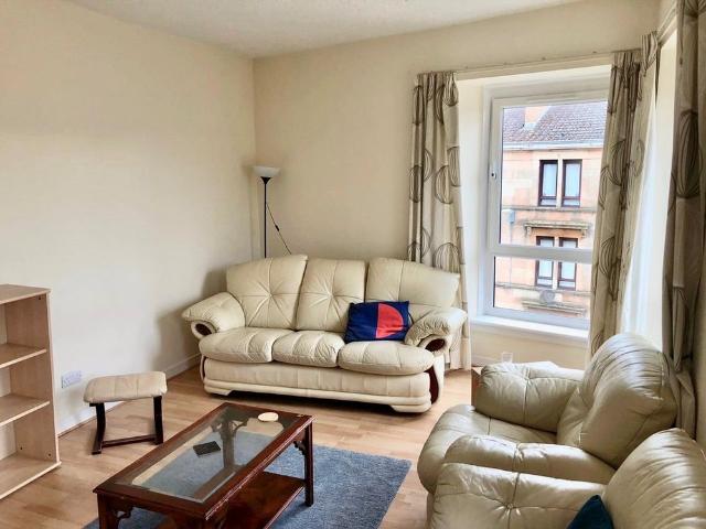 3 Bed Flat, Old Dumbarton Road, G3