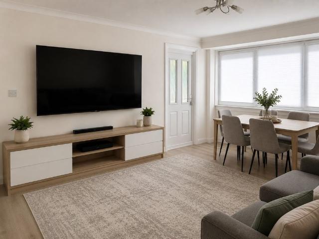 3 Bed Flat, Orchard Brae Gardens, EH4