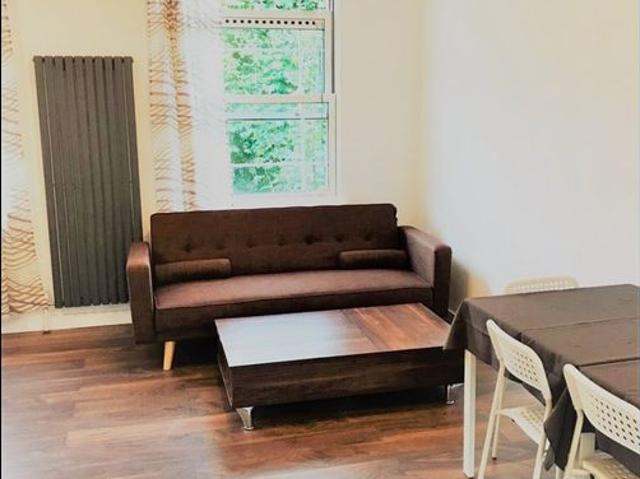 3 Bed Flat, Amersham Road, SE14